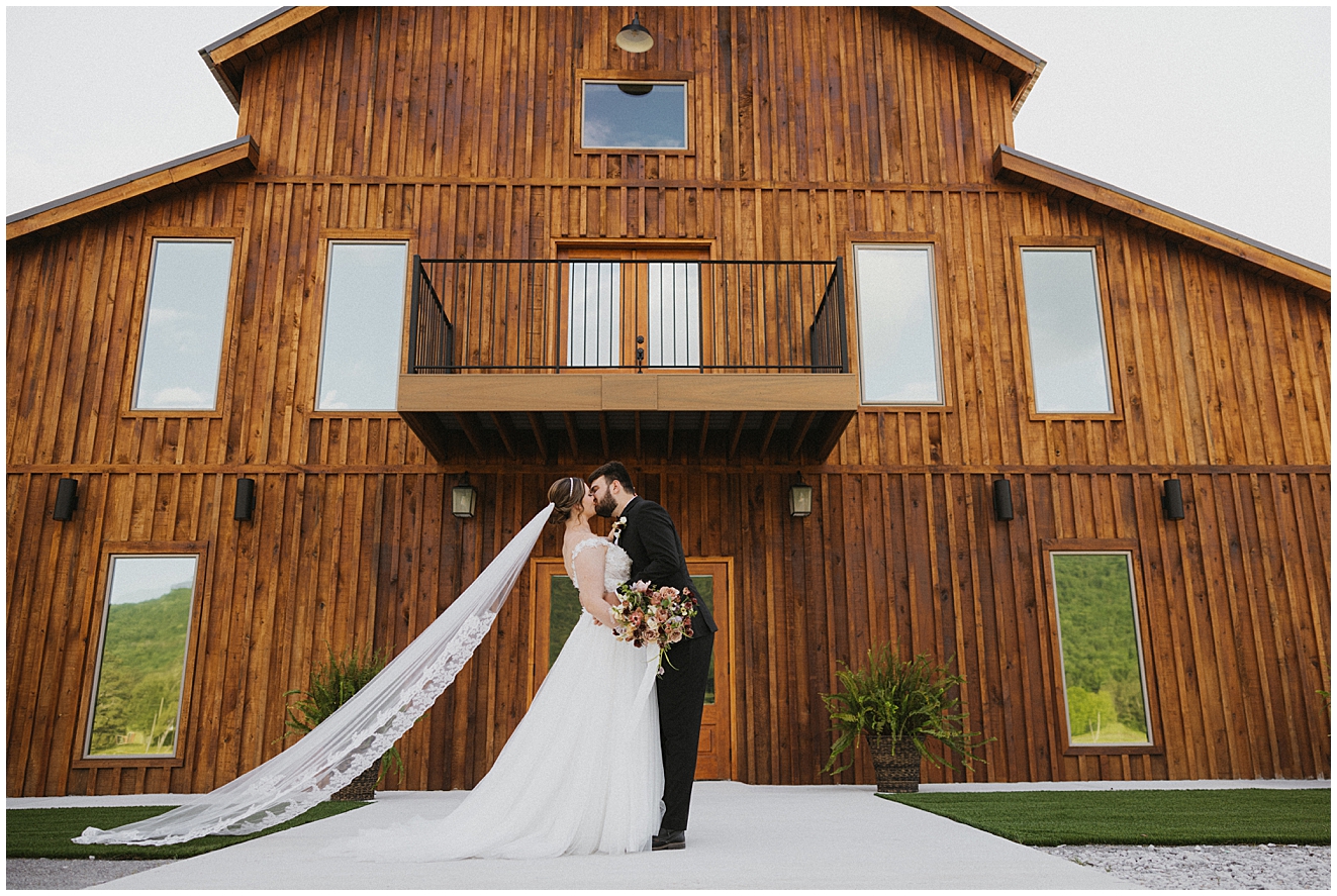 Casey Acres at Chigger Ridge Farms Styled Shoot ...